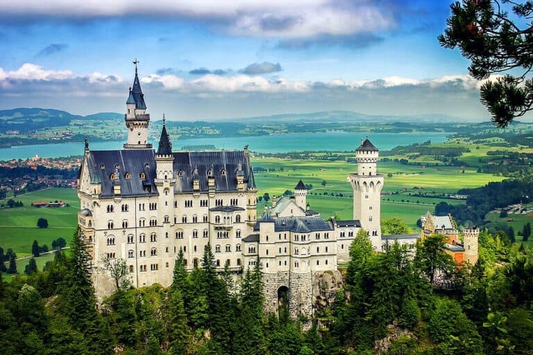 Medieval Castles - Castles and History